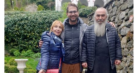 Ирен Кривошиева прави неделно религиозно училище