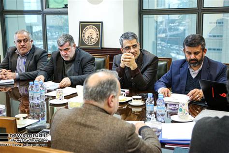 پایگاه خبری وزارت راه و شهرسازی ببینید نشست شورای مسکن با حضور وزیر