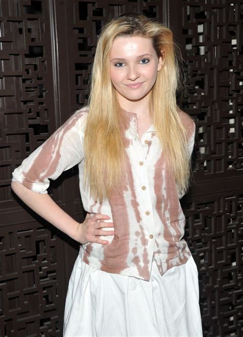 Abigail Breslin In The Class Project True Story Of Canadian Teenage