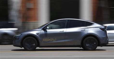 테슬라 텍사스서 로보택시 첫선요금 42달러