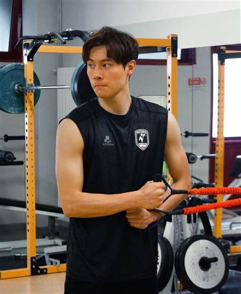 Japan Volleyball Team Mens Volleyball Volleyball Training Volleyball