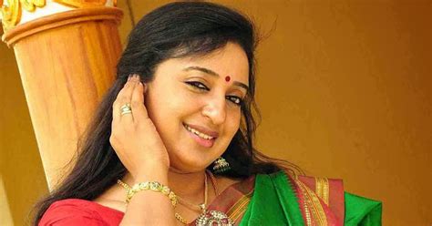 SONA NAIR Actress Gallery