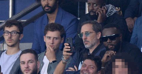 Gad Elmaleh Son Ex Touchée Par La Compagne De Leur Fils Noé