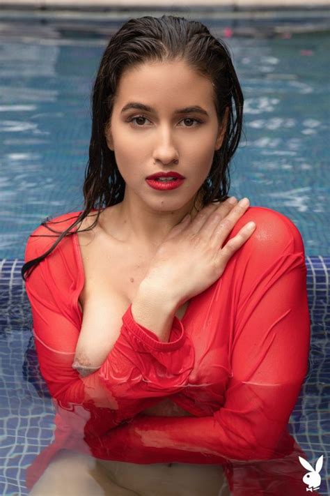 Megan Blake Fappening Nude In Red 31 Photos Video The Fappening
