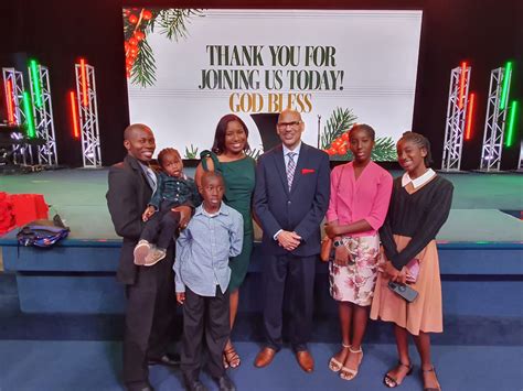Some Of Our Members And Guests Pastor Dave Burrows