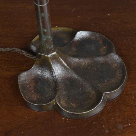 Clover Based Flexi Stem Lamp Haes News And Photos