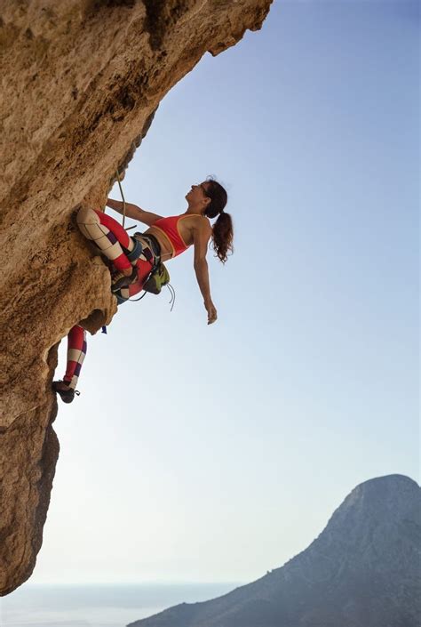 Outdoor Rock Climbing For Beginners Gear Safety And Etiquette Dare