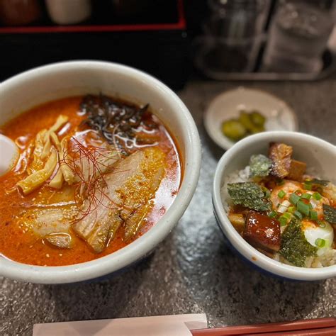 辛みそらーめん 辛玉チャーシューご飯定食らーめん山頭火 五反田店の口コミ一覧 おいしい！が増えるグルメアプリ「sarah」
