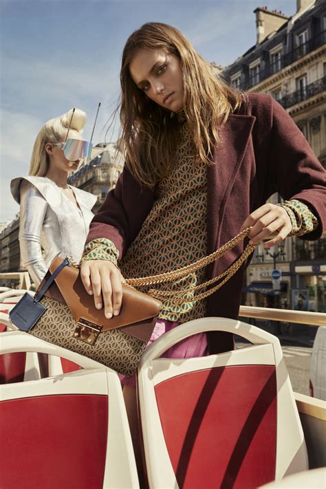 루이까또즈 한국 대표 디자이너 5인과 파리컬렉션 빛내다 패션서울