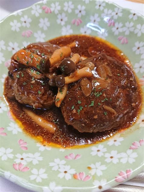 簡単！市販煮込みハンバーグソース 隠し味 By そうそうママ 【クックパッド】 簡単おいしいみんなのレシピが395万品