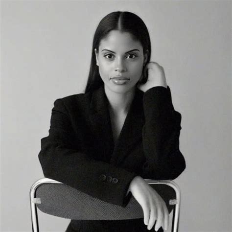 Alexis Lindsey Alexisnlindsey On Threads