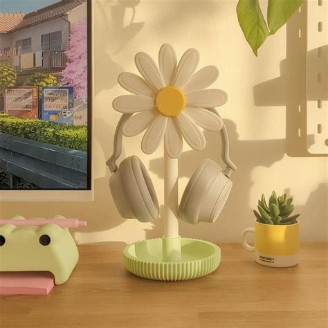Daisy Headphone Stand Perfect For A Cozy Desk Setup Etsy Cozy Room