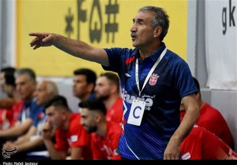 لیگ برتر هندبال پیروزی گیتی پسند در آغاز مجدد رقابت ها تسنیم