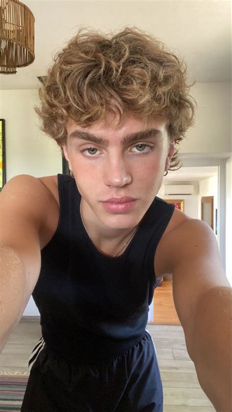 3a Hair Curly Hair Men Curly Hair Styles Mens Hairstyles Blonde