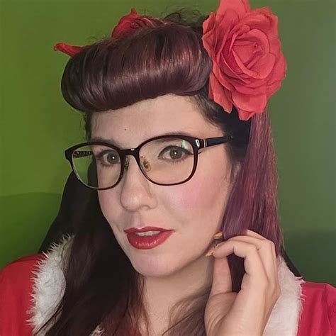 Miss Lisa Marie Misspinuplisa • Threads Say More