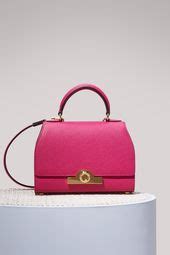 Elly Clutch Photos