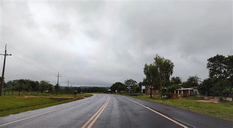 Meteorología Pronostica Un Viernes Con Clima Fresco A Frío Y Posibles