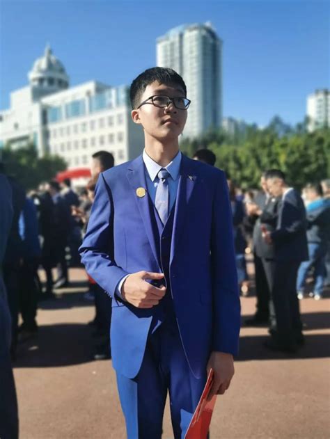 北大学子备考锦囊王天祺未名湖畔忆高考