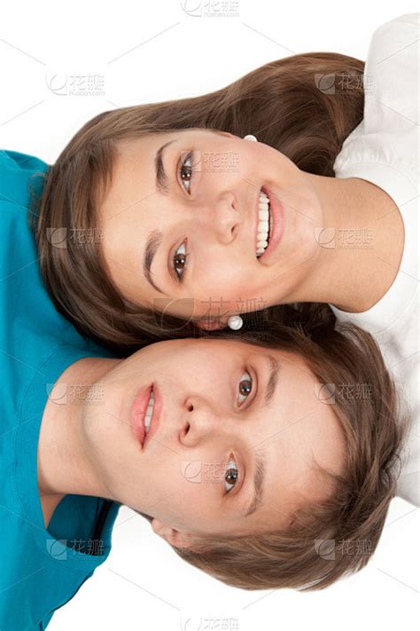 男孩 女孩 垂直画幅 美 青少年 美人 白人 友谊 彩色图片 人的脸部