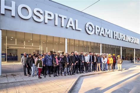 Luana Volnovich inauguró la primera etapa del Hospital de PAMI en Hurlingham junto a Damián