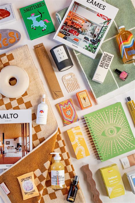 Grass Seeing Eye Planner December 2021 January 2023 — Prism Boutique