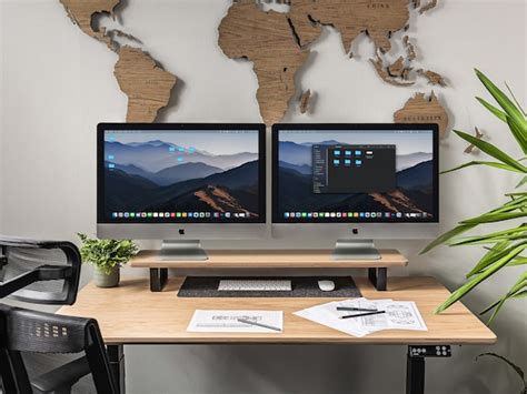Dual Monitor Computer Desks