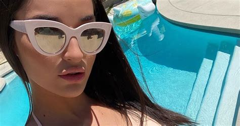 Emily Willis Instagram Clicks May 2020