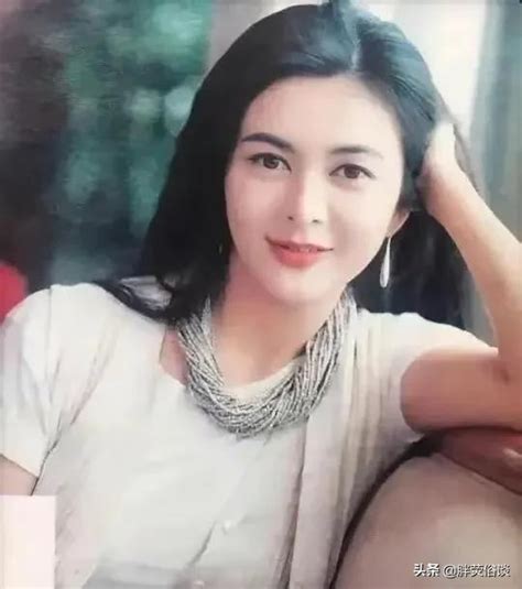 When She Was Young Rosamund Kwan Was Really Beautiful And She
