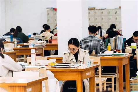 考研人数每年都有增加,为什么说2021年考研会更难?备考时间紧迫疫情初试考场新浪新闻 考研人数每年都有增加,为什么说2021年考研会更难?备考时间紧迫疫情初试考场新浪新闻