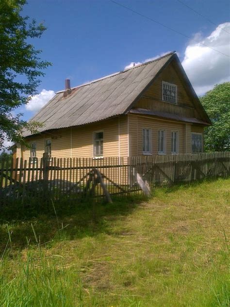 Купить дом в деревне Лисьи Горки с земельным участком 19 соток у реки за 450 000 руб