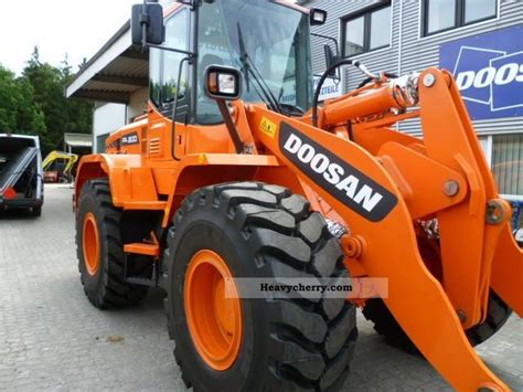 Doosan Dl 200 2011 Wheeled Loader Construction Equipment Photo And Specs