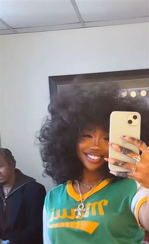 Sza Via Instagram Stories 03 01 2024 In 2025 Sza Singer Cute Hairstyles Prom Hair