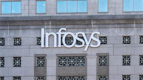 Infosys Plans 20000 Campus Hires In Fy27 Ceo Flags Ai Led Growth