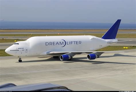 Boeing 747 Dreamlifter Photo Boeing 747 Dreamlifter Lcf N780ba 2 Yuam