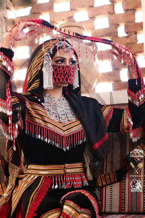 Arab Girls Arab Women Muslim Girls Yemeni Clothes Afghani Clothes