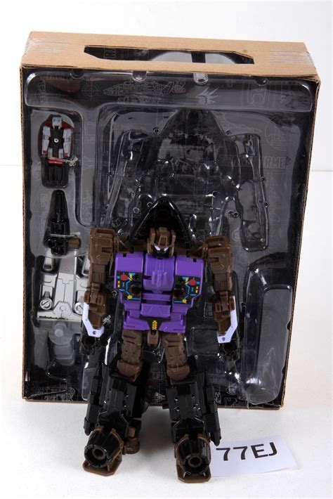 Packaged Not Sealed Transformers® Generations Combiner Wars Deluxe