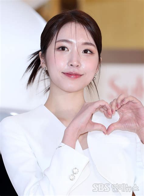 E포토 성해은 순백의 아름다운 사랑꾼