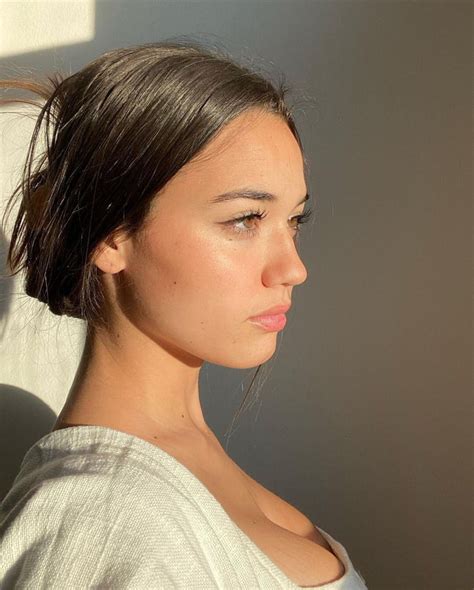 Sofia Gomez 9gag