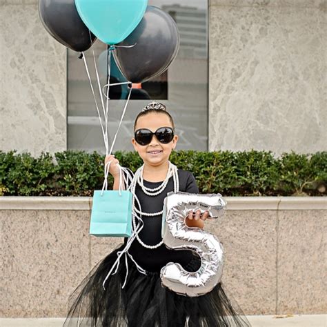 How To Plan A Tiffany Themed Party Yombu