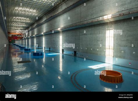 China Three Gorges Hydropower Station Generator Setchina Three Gorges Dam Generator Set Stock
