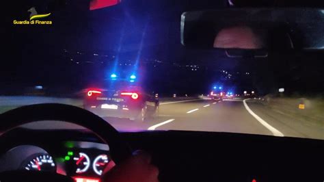 Mafia Usura Estorsione Riciclaggio E Droga Arresti Anche A Catania