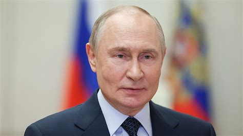 ရုရှားသမ္မတ ပူတင်သည် ဆောင်းဦးရာသီ စစ်သားခေါ်ယူရေးအမိန့်ကို လက်မှတ်ရေးထိုး