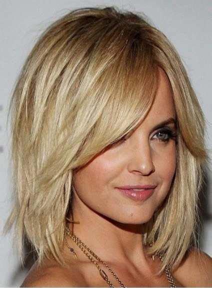 18 Short Haircuts For Full Figured Faces Short Hairstyle Ideas