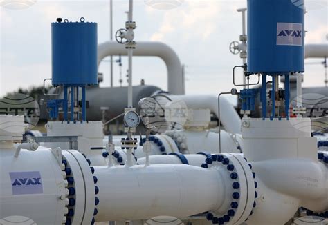 С близо 8 процента е по евтин природният газ в Европа тази сутрин На Газов Хъб Балкан цената