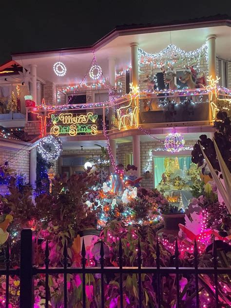 Doris Meilak Celebrates 50 Years Of Christmas Lights Tradition On Cumberland Rd Greystanes