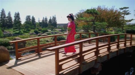 Alias Screencap Sidney Bristow Dressed As A Geisha In The Counteragent