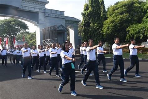 Pembukaan Apel Komandan Satuan Di AAL Sergap TKP