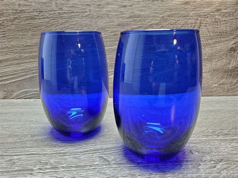 Set Of 2 Vintage Stemless Wine Glasses Cobalt Blue 14 Oz Place Setting