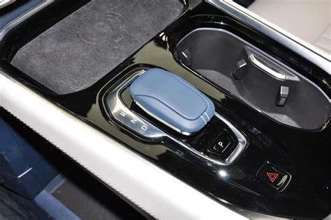 Zeekr 009 GuangcaiAuto