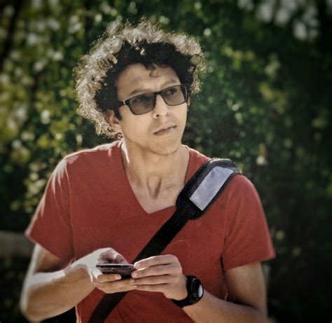 Bedis Elachèche Medium